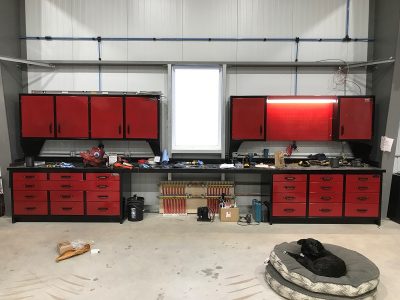 Heavy Duty Workbenches Gallery - Customize Your own Workbench